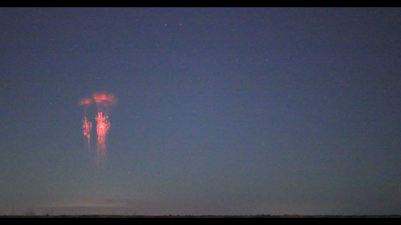 Bright Red Sprites on 9/23/23 4k - YouTube