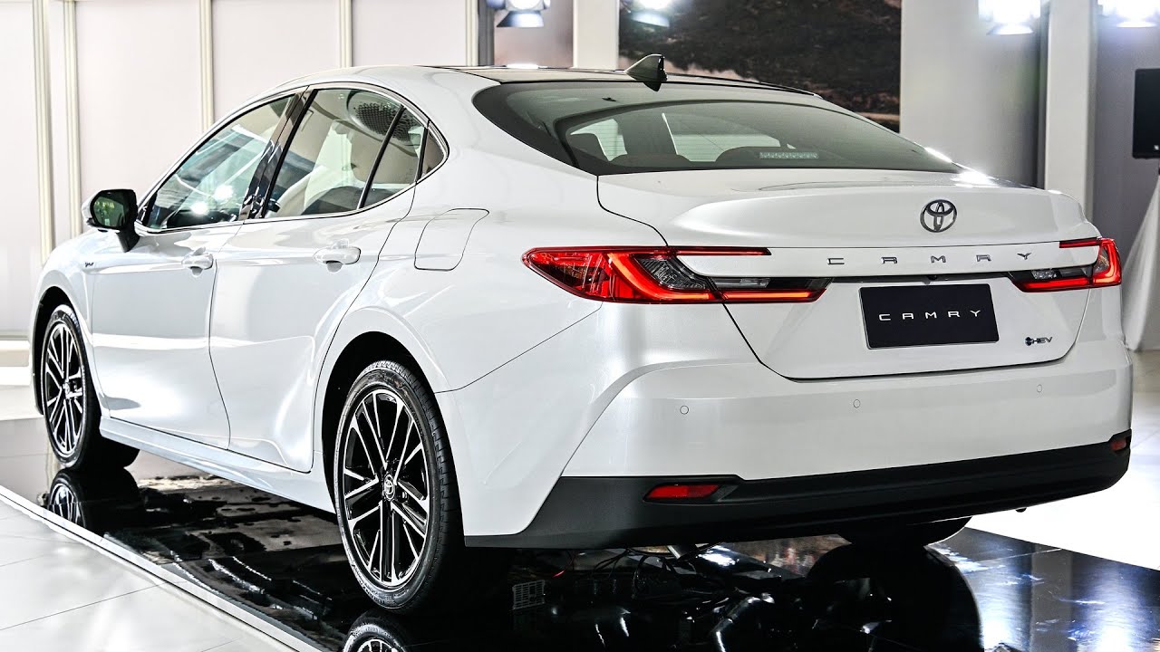 New 2025 Toyota Camry - Redesigned Hybrid Mid-size Sedan - YouTube