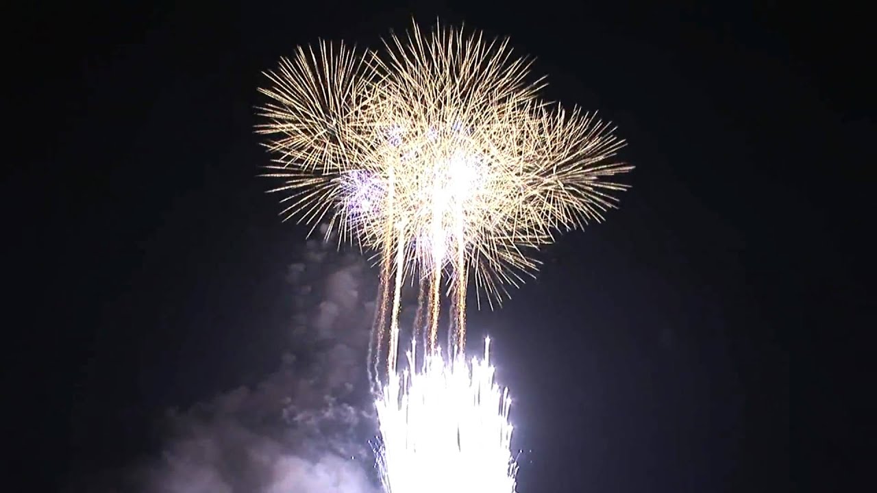 **HD** Fireworks Tsuchiura Competition ( Starmine : Japan Blue ) - YouTube