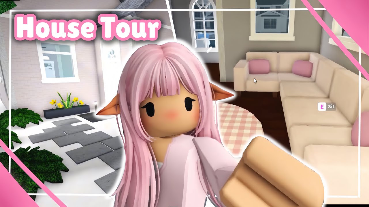My little house tour! 🏡 | Bloxburg - YouTube