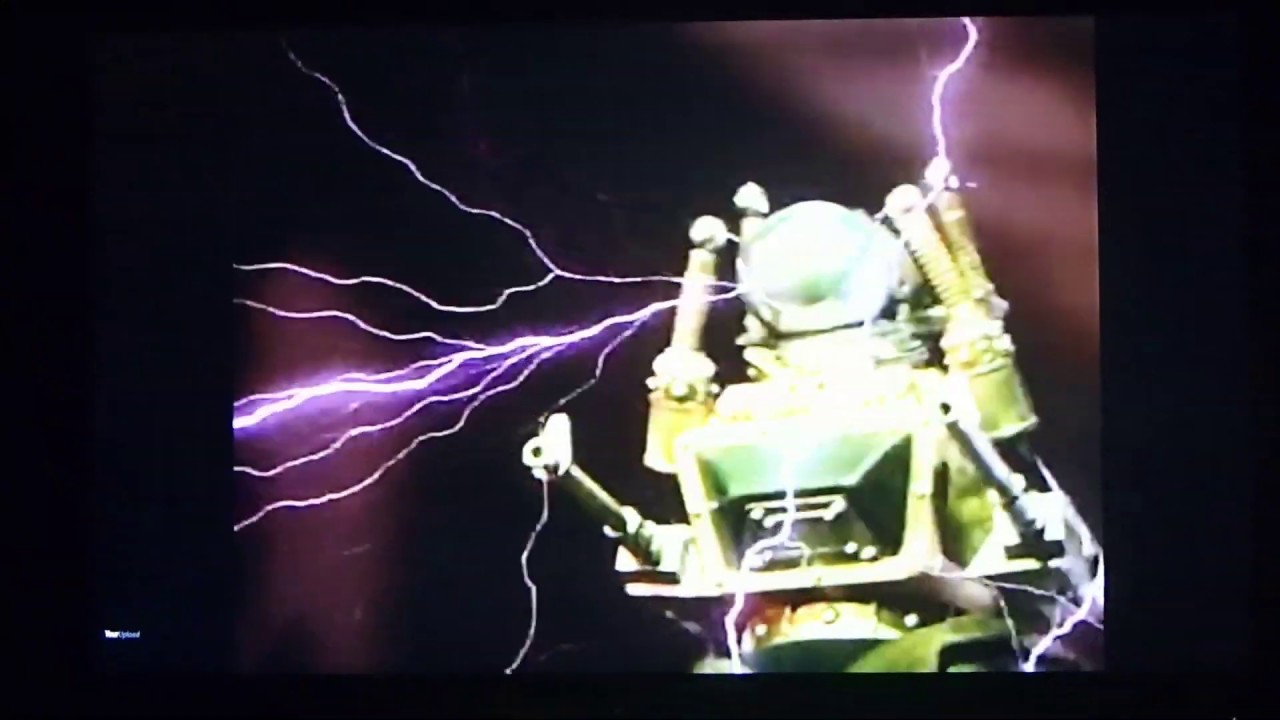 Puppet Master 5 The Final Chapter - Decapitron VS Beast x - YouTube