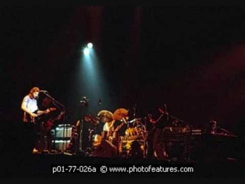 Pink Floyd - Welcome To The Machine (Live Milwaukie Stadium 1977) - YouTube