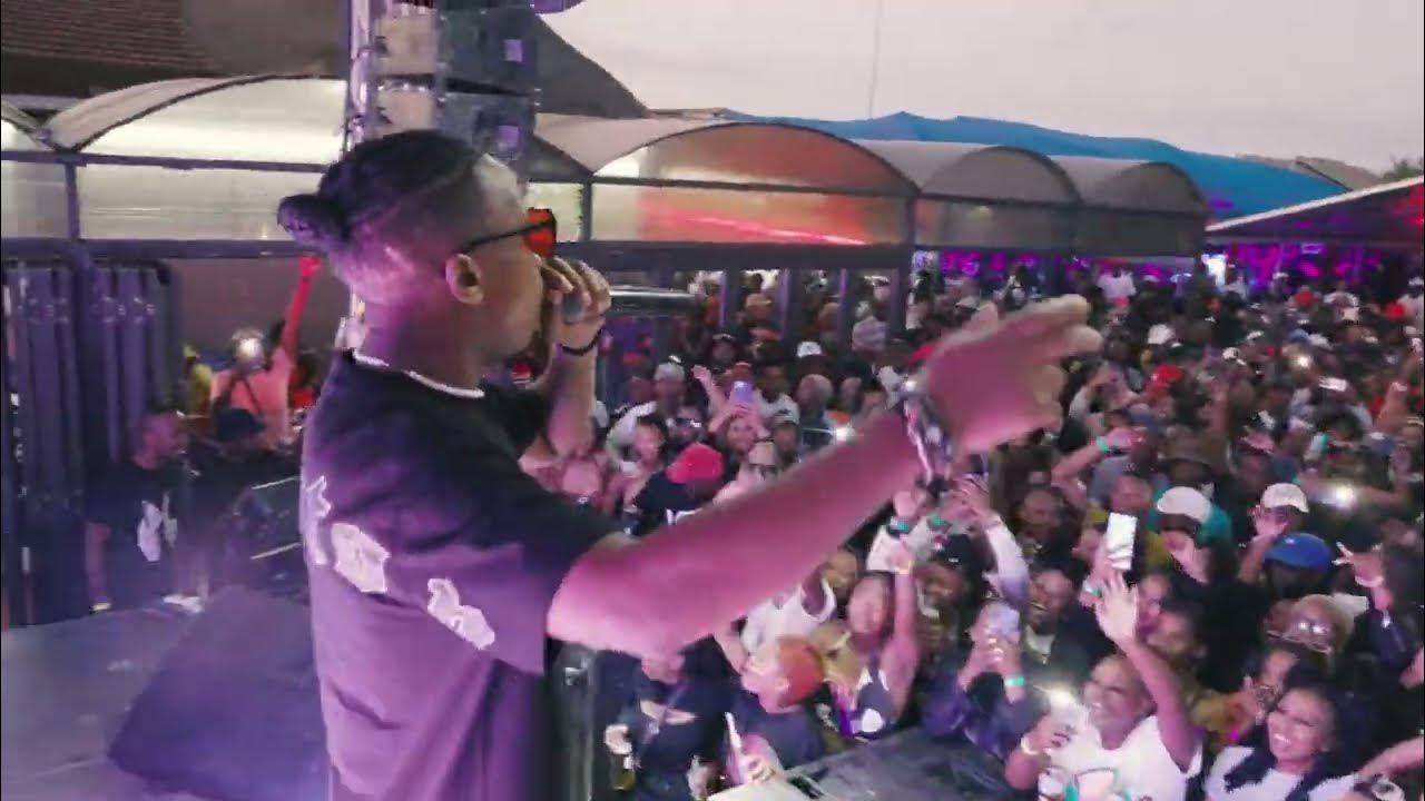 Ntate Stunna and Nthabi Sings Performing Stimela at Botshabelo, South Africa - YouTube