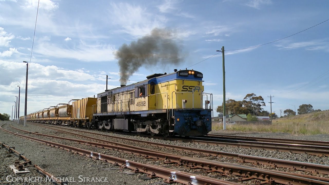7M23V SSR / ARTC Push-Pull Ballast Train 4532 GM27 GM10 (6/11/2023 ...