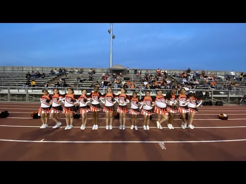 Merced bears varsity halftime - YouTube