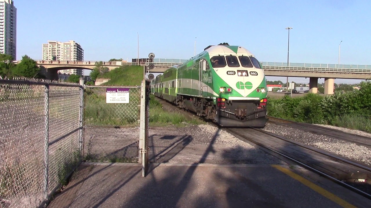 GO Transit train at Pickering station. - YouTube