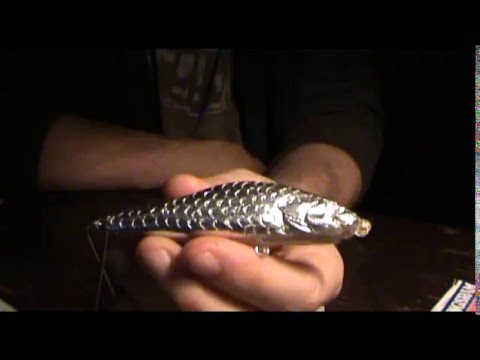 How to apply plain kitchen aluminum foil on your fishing lure - YouTube