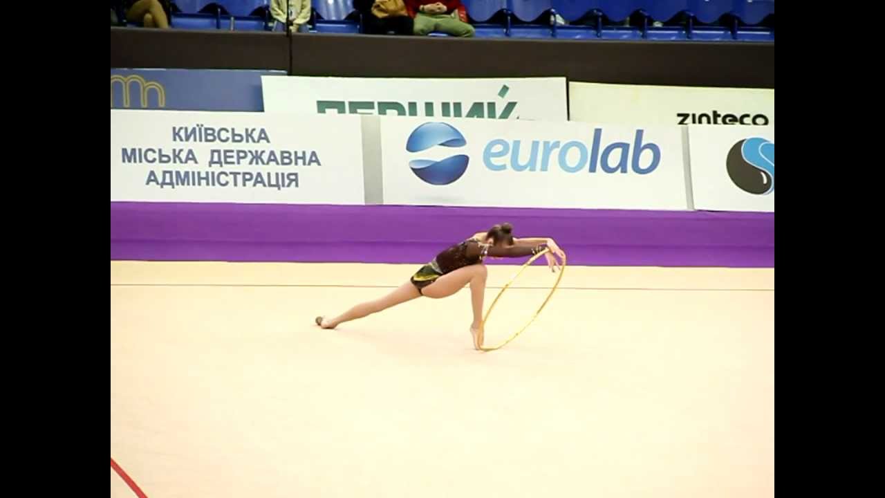 Victoria Mazur hoop Deriugina cup 2012 - YouTube
