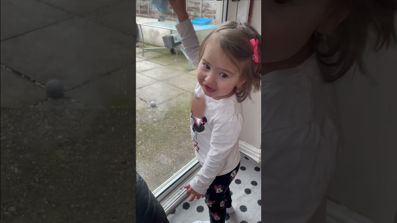 Clean Up Song | Kids Song for Tidying Up | Super Simple Songs - YouTube