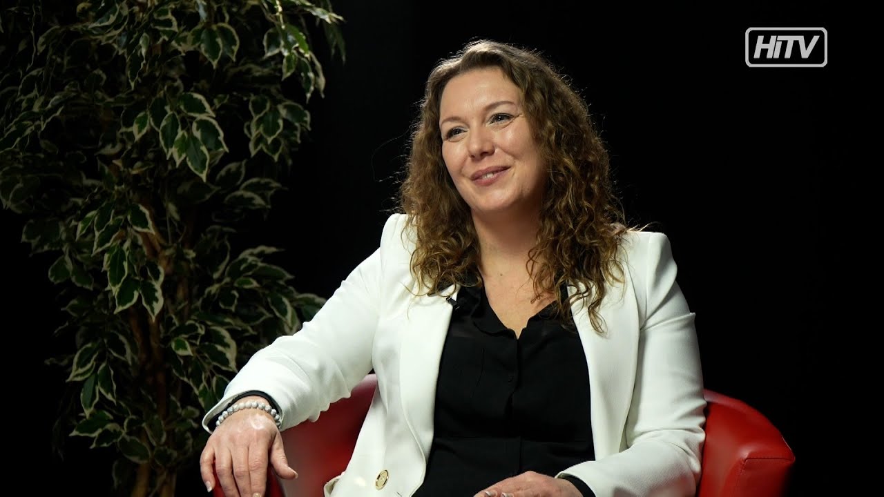 Bianca de Silva im Close Up - YouTube