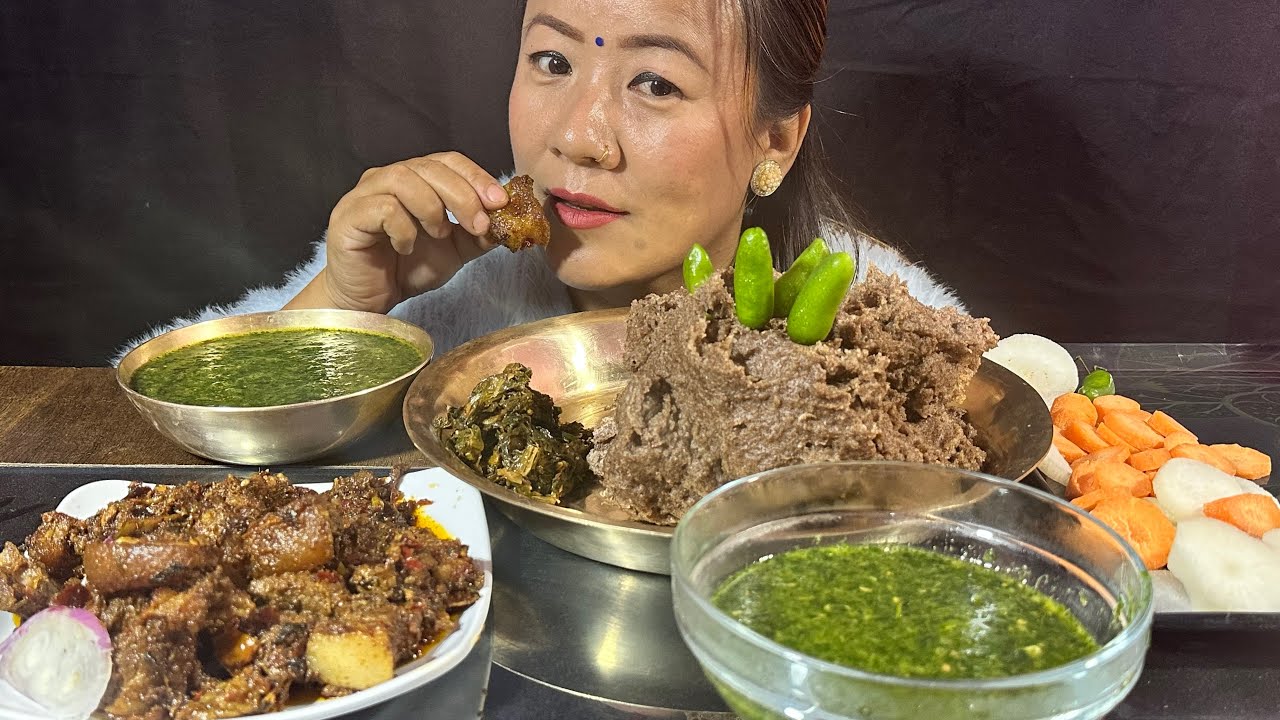 Nepali Tradition Food, Kodo ko dhido,Sisnu, Pork gravy || Nepali ...