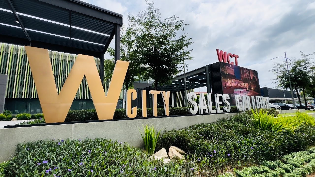 [4K60FPS] W-City, Latest OUG Master Development (Malaysia) - YouTube