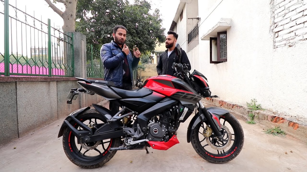 Bajaj Ns 200 ownership Review | is it worth buying NS 200 | Born ...
