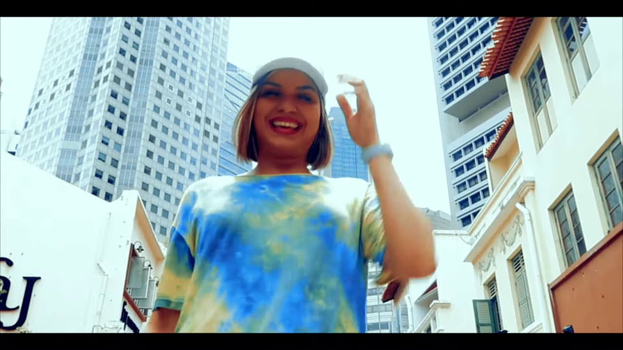 GET EM' BABY - LILLY.V - OFFICIAL MUSIC VIDEO - YouTube