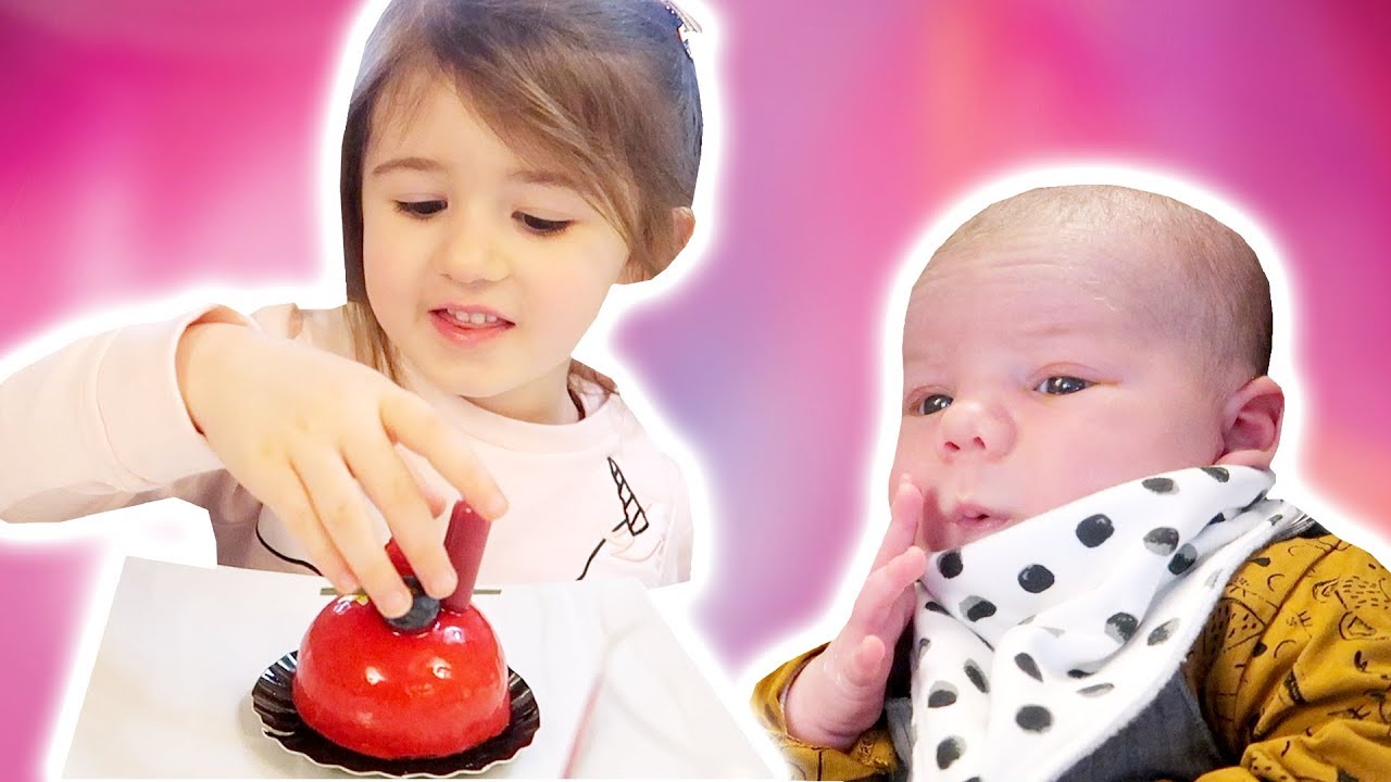 1er RESTO POUR BABYCHOU 😊 VLOG 1171 - YouTube