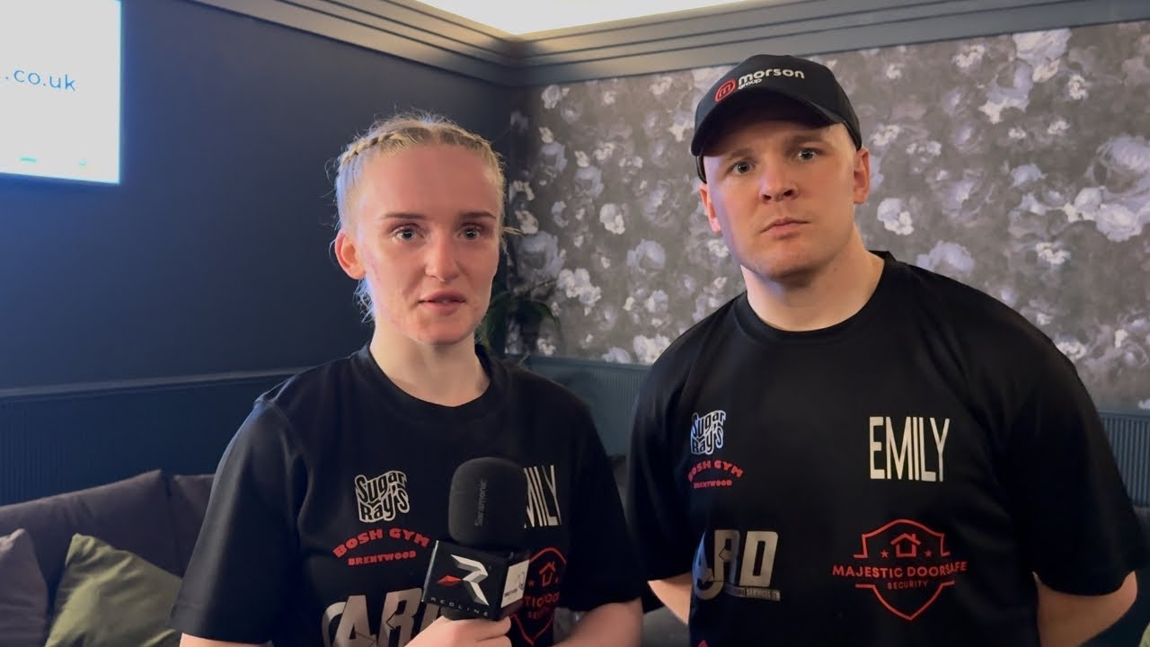 EMILY WHITWORTH MAKES HISTORY! Debut win at the first ever fight at the ...