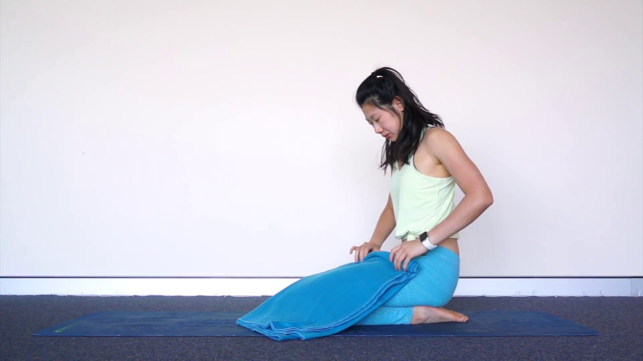 20-Minute Floor-Based Wind Down (Gentle Stretch) - YouTube