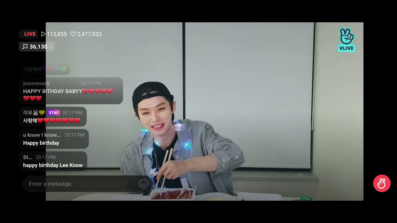 Lee know Skz birthday vlive clip #1 | 25th oct 2021 - YouTube