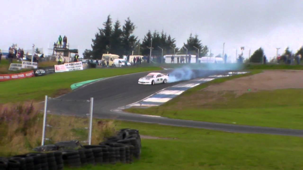wayne keeber knockhill - YouTube