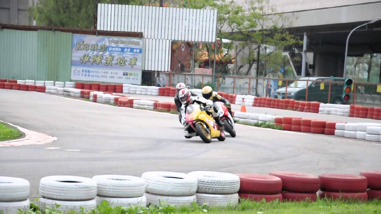 KAYO MINIGP MR150R 鉅豐賽車場體驗 - YouTube