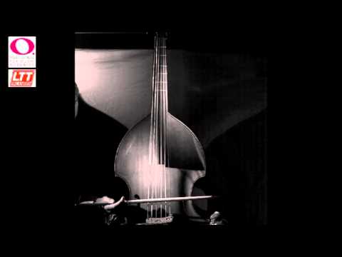 Helmholtz motion / Double bass/Viola da gamba - YouTube