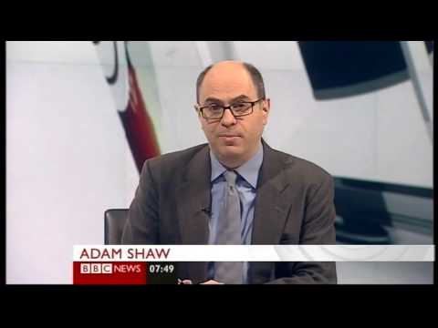 Adam Shaw presents Newswatch (BBC News, 15.01.10) - YouTube