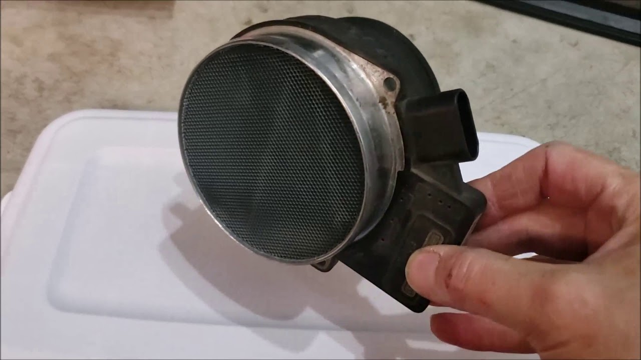 8.1 Vortec MAF Cleaning Before & After Fuel Trims/Grams Per Second ...