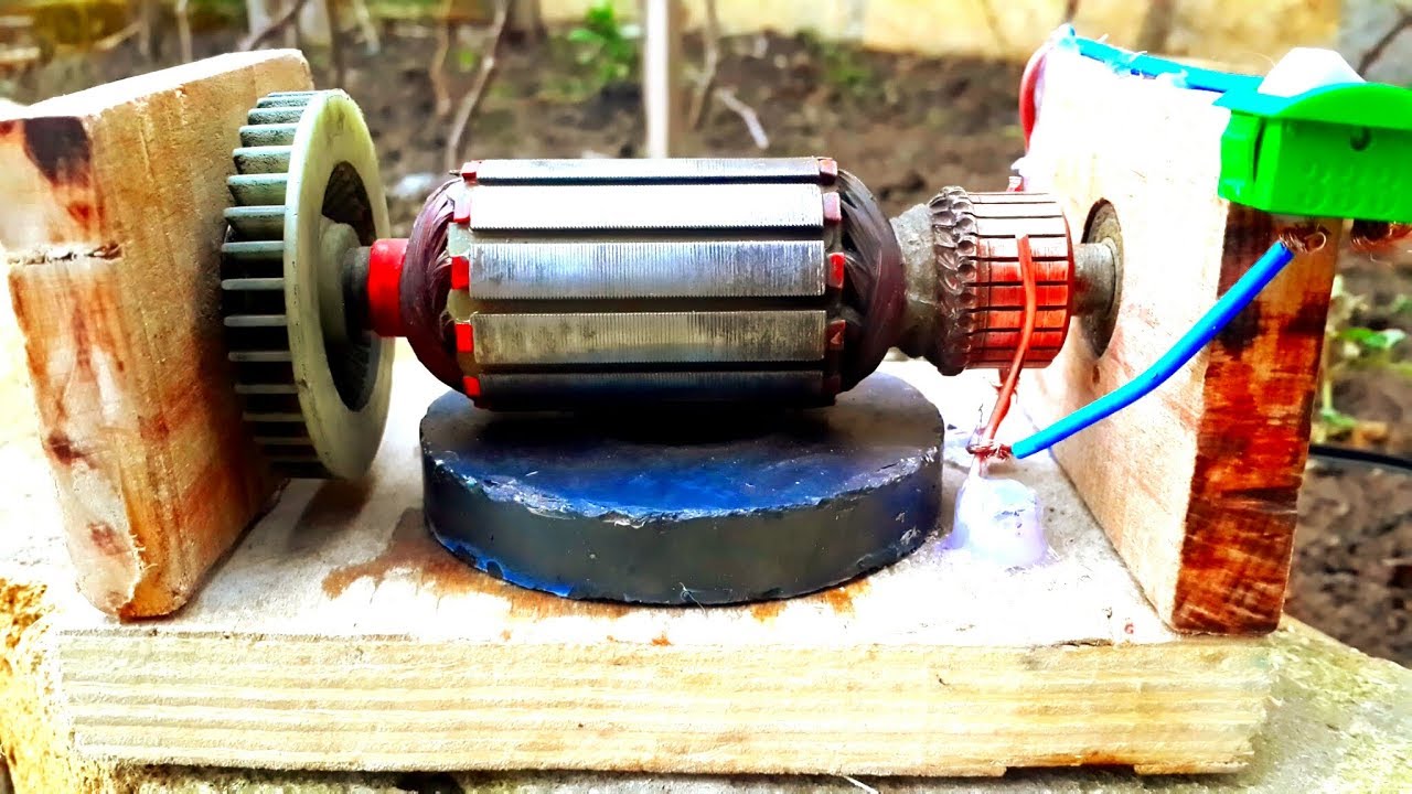 Experiment Running Powerful DC Motor Testing - YouTube