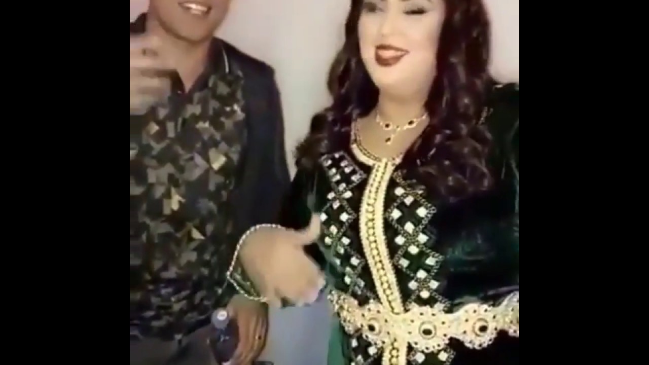 Aymane serhani et soukaina darabil chantent nbri tjini bsurvet / سكينة ...