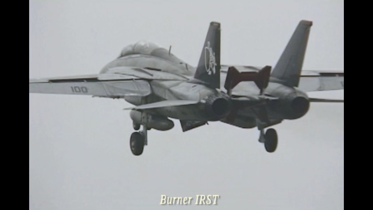VF-154 F-14A NF100 Approach NAF Atsugi - YouTube
