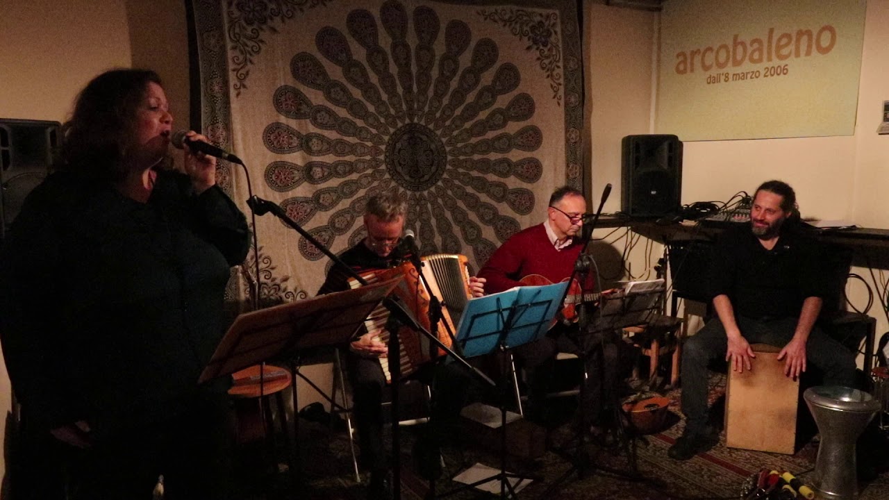 Kalambur - Una canción cualquiera - YouTube