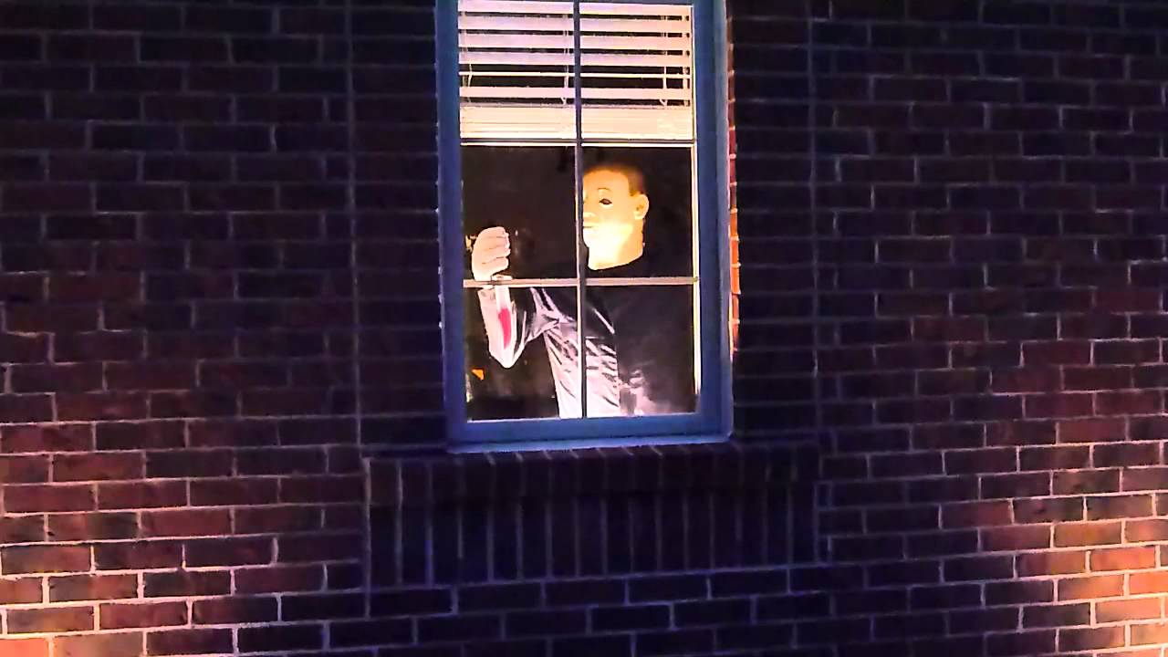 Creepy guy in our window Halloween prop - YouTube