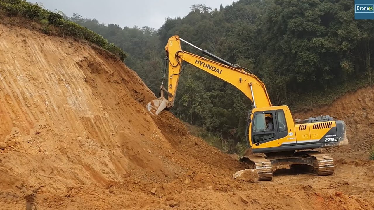 Hill Cutting | Widening Road | Hyundai Excavator | Hill Work - YouTube