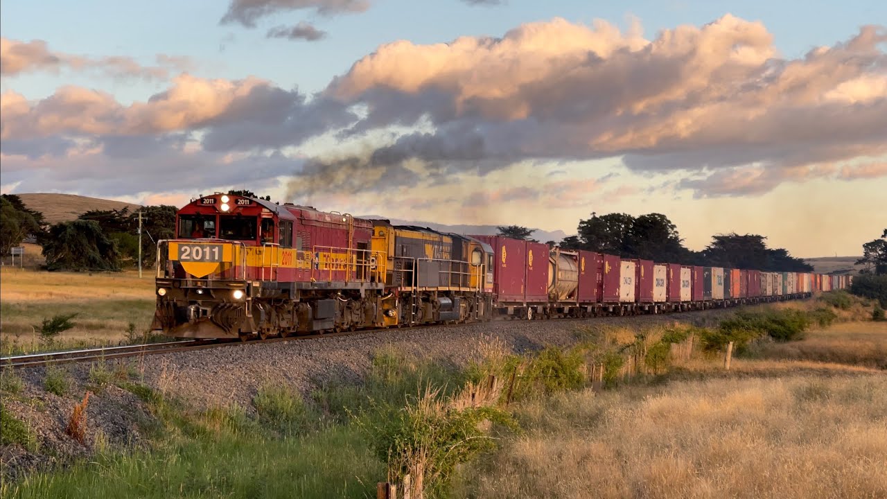 TasRail 2011 TR09 #35 train crossing Sorell Springs Road Antill Ponds ...