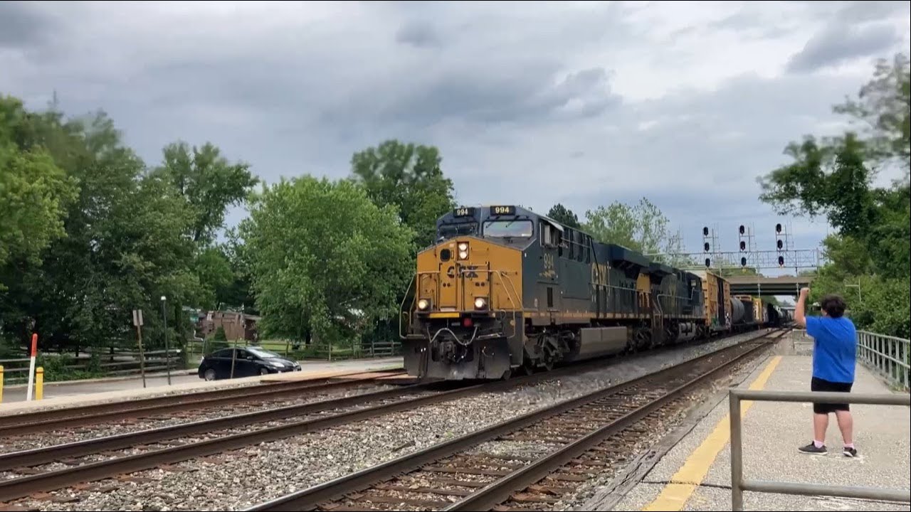 CSX M301 with a friendly engineer! - YouTube