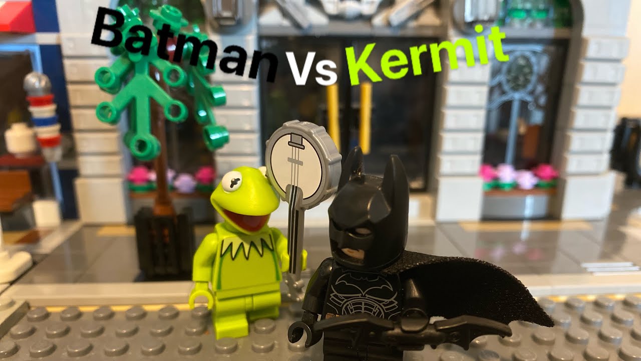 Batman vs Kermit - YouTube