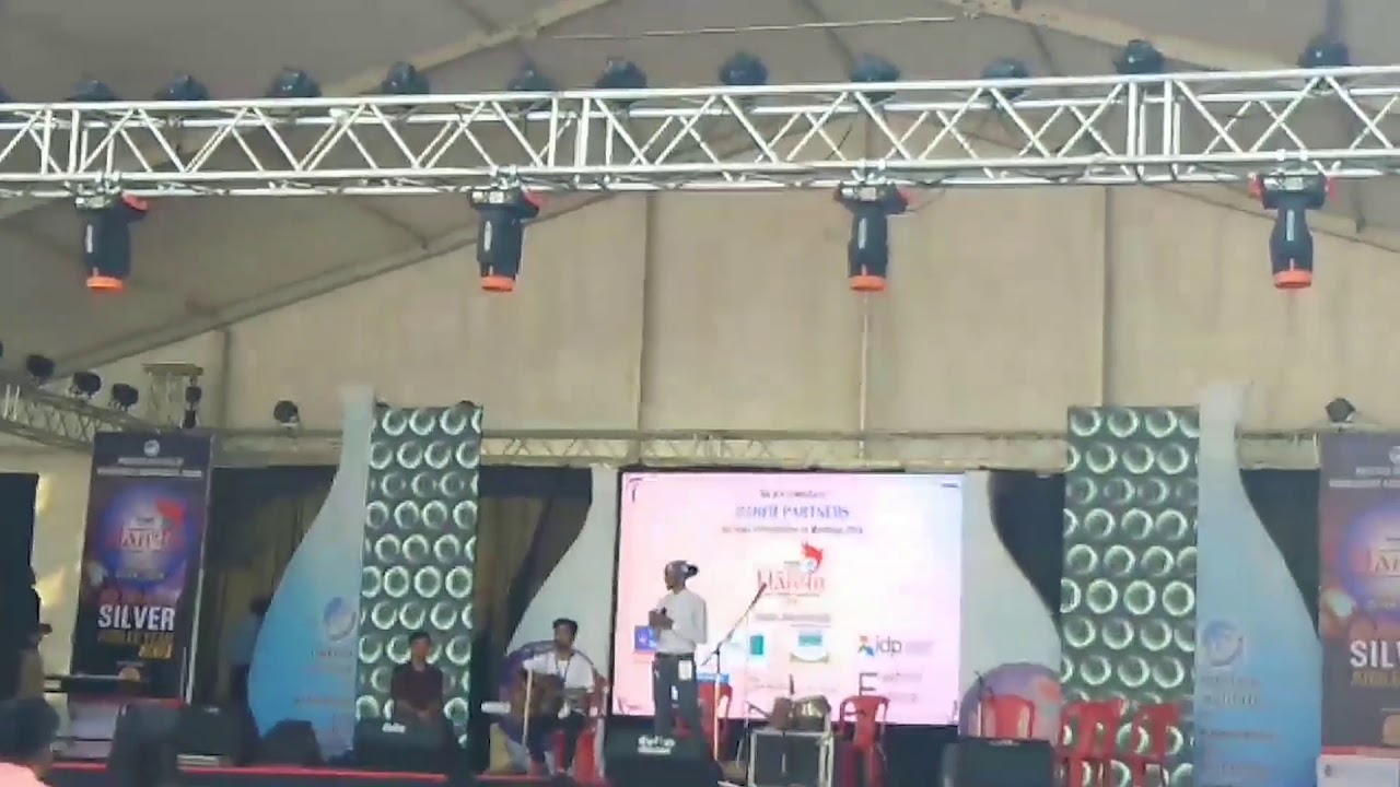 Mashup Song Rap/Rajdeep Gill/Mayank Dubey/Prestige College/Manthan 2k18 ...