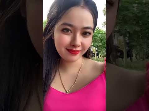 tante hot montok