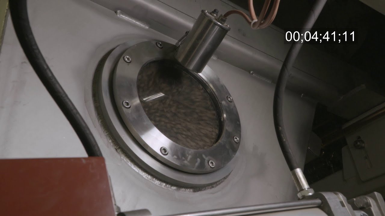 NEUHAUS NEOTEC Innovations TV - The Story of RFB Hot Air Roasting - YouTube