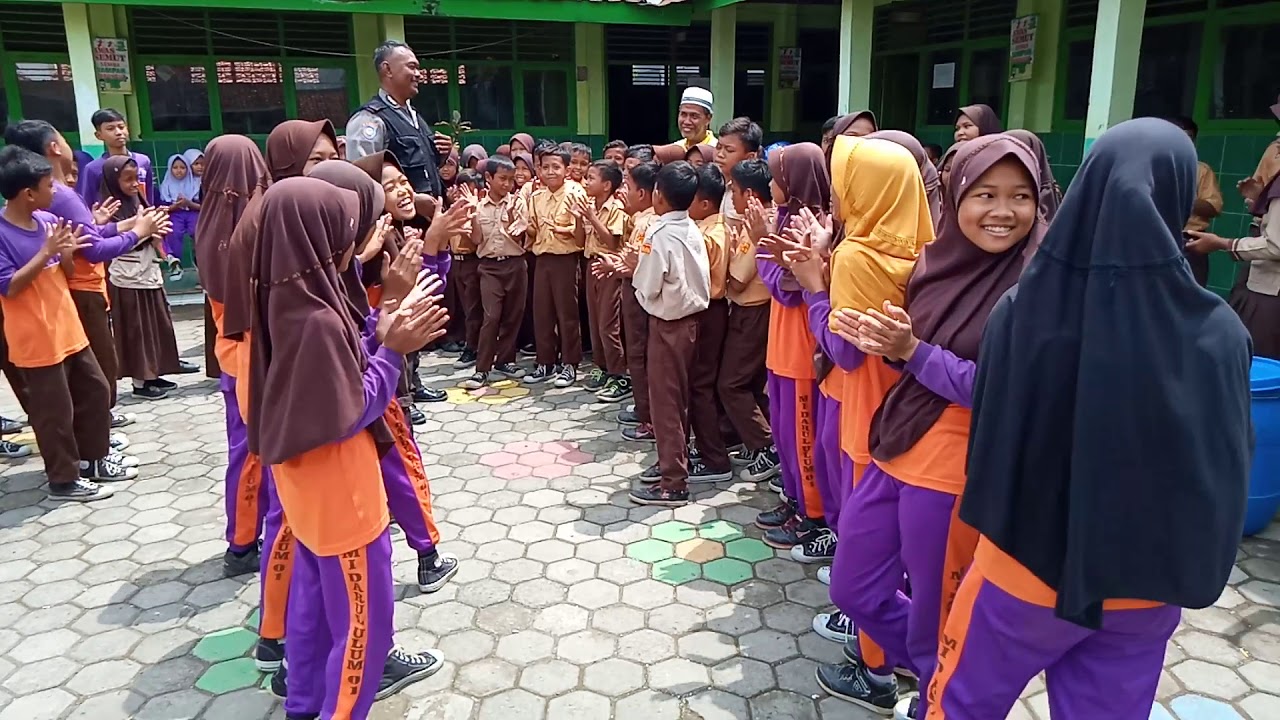 mi darul Ulum 01 dukuhturi - YouTube