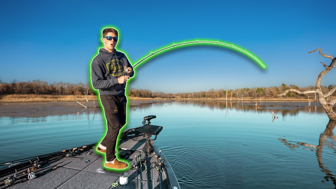 Fishing a HIDDEN GRASSY LAKE For Lazy Bass (NEW LAKE Part 5) - YouTube