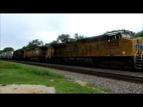 UP 8245 a C45AH leads a mixed freight east through Dixon IL - YouTube