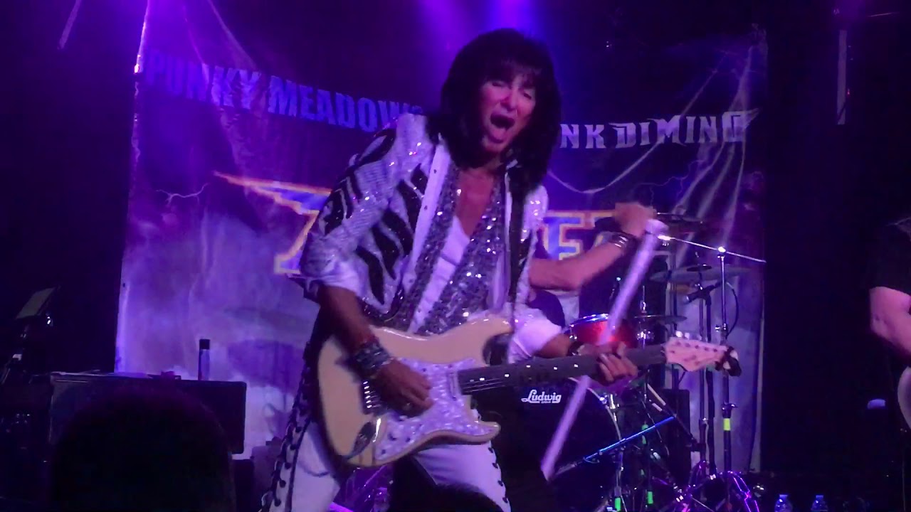 Punky Meadows/Frank DiMino - ‘Cast The First Stone’ at the Whisky - YouTube