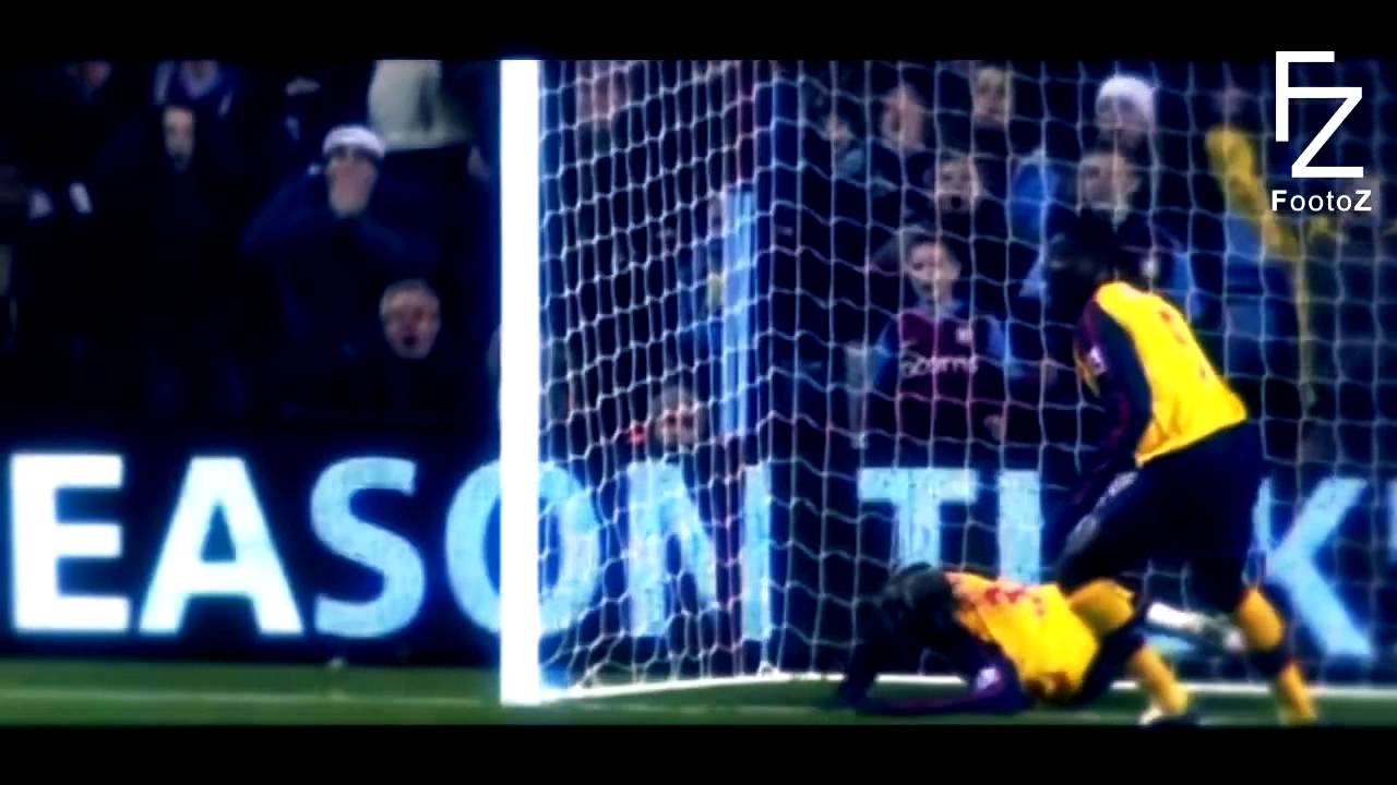 TOP 15 DEFENDERS SAVE IN FOOTBALL HISTORY HD - YouTube