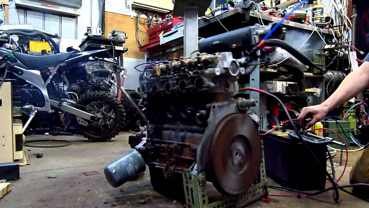1.5L Hyundai Excel Glow Plug (Hot Bulb) Engine Pt1 - YouTube