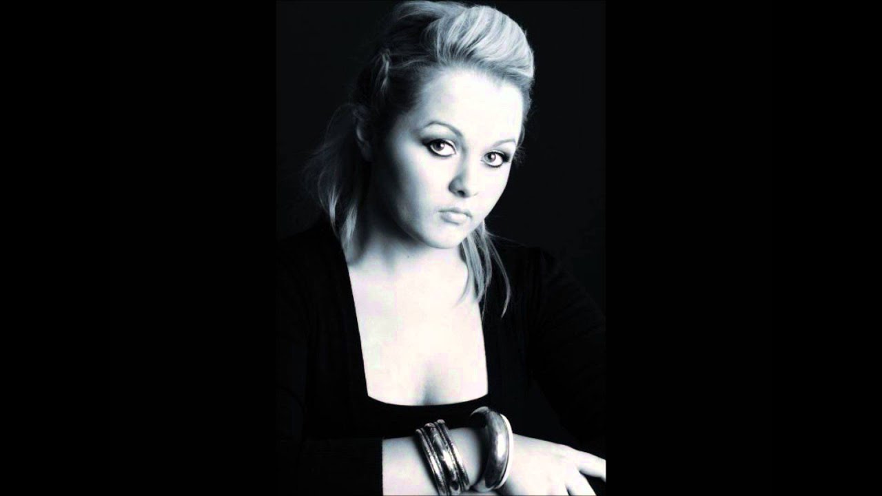 Clar Killoran Zombie - YouTube