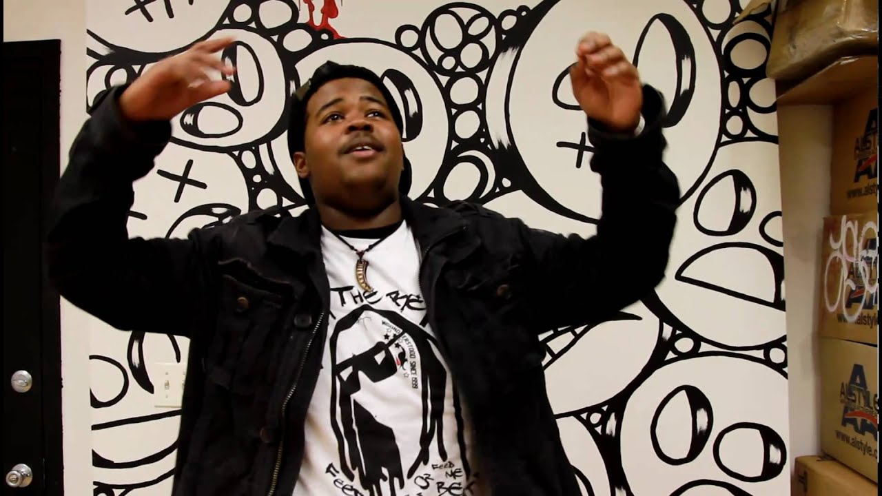 J Steez kickin it at the Entree office - YouTube