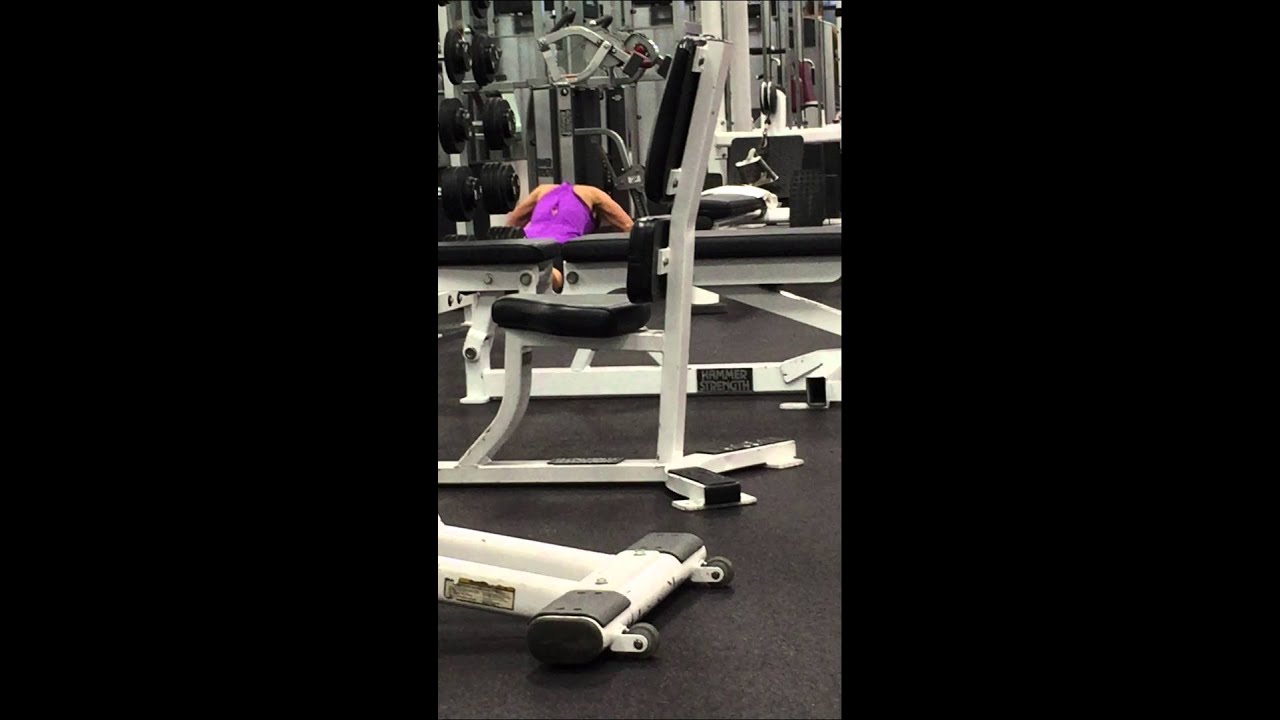 Push-up Fail at my local GYM. - YouTube