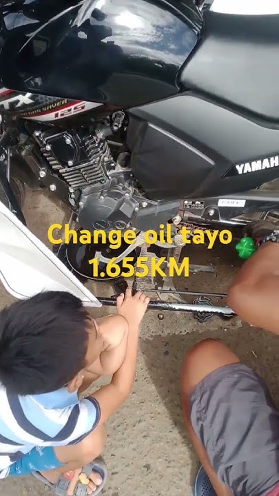 first change oil 1.655KM ni YTX - YouTube