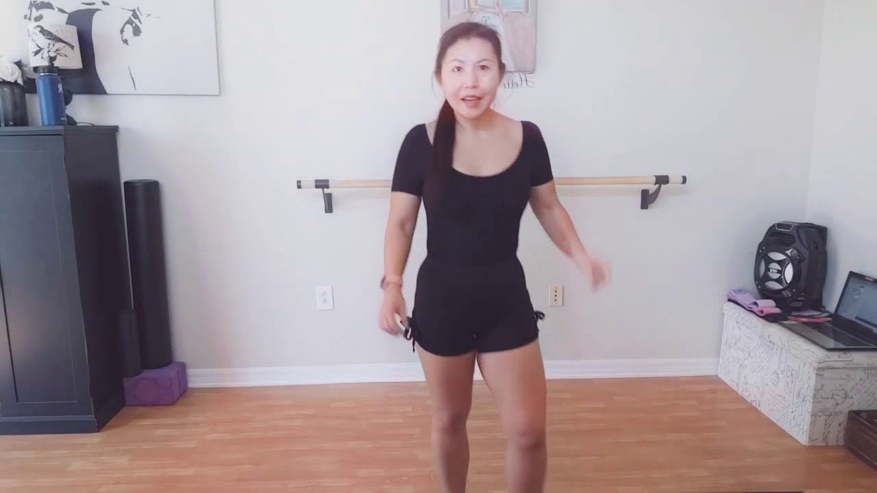 Sleek Ballet Bootcamp tm and Barre 45 Min - YouTube